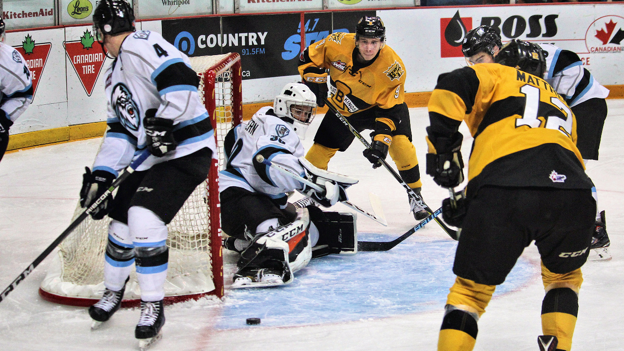 WHITE, KREBS LEAD ICE PAST WHEAT KINGS - Brandon Wheat Kings