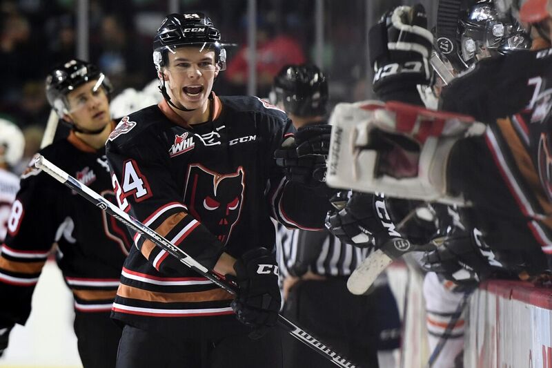 Hitmen power play snuffs out Blazers - Calgary Hitmen