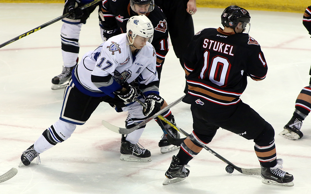 Photos: Hitmen at Royals - Calgary Hitmen