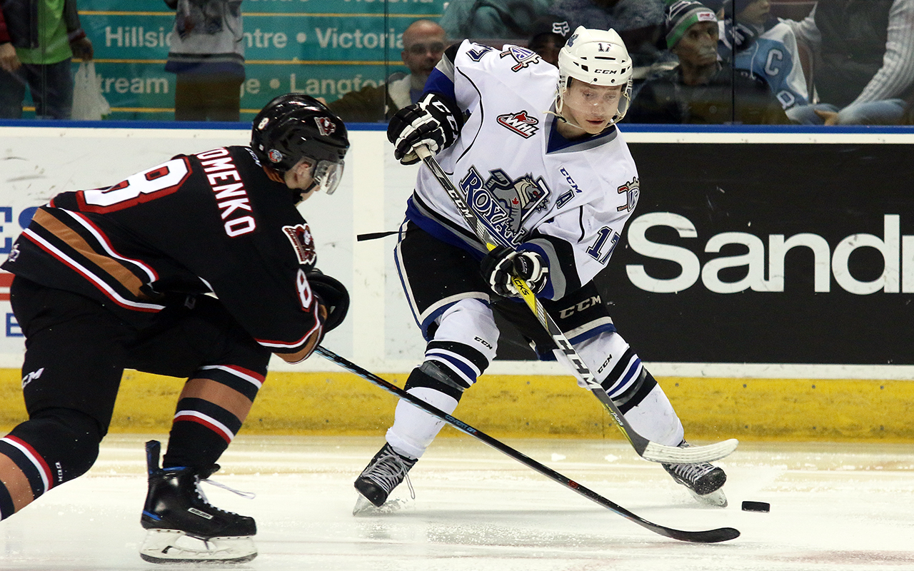Photos: Hitmen at Royals - Calgary Hitmen