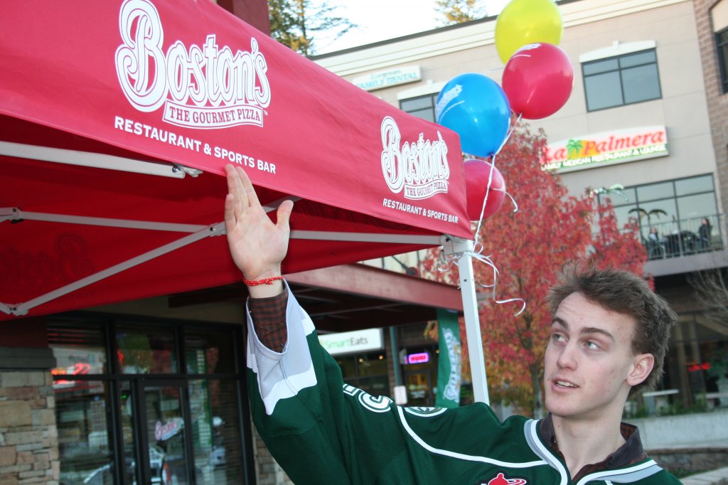 Tip a 'Tip Night - Everett Silvertips