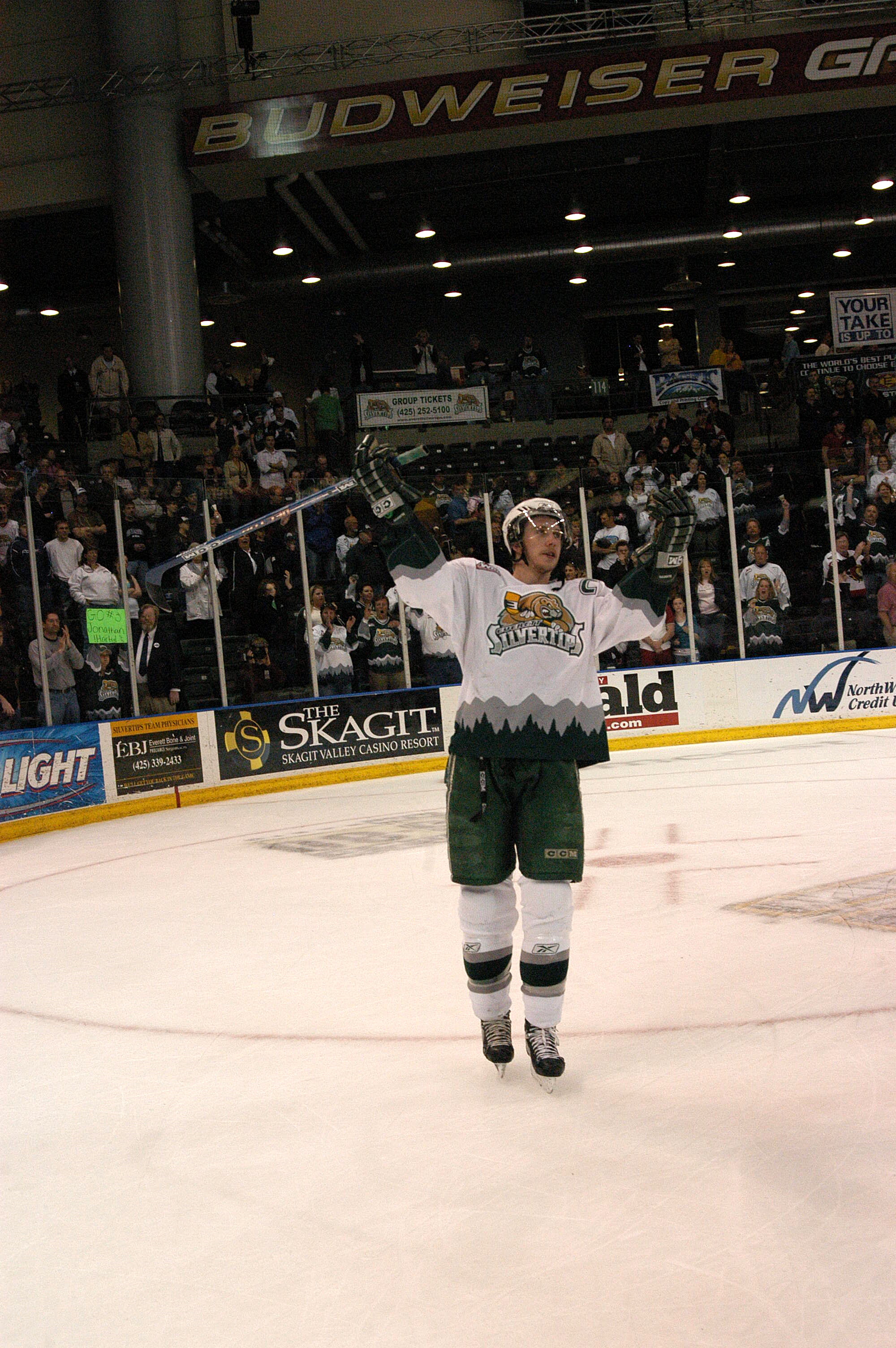 tbt » Torrie Wheat gallery - Everett Silvertips