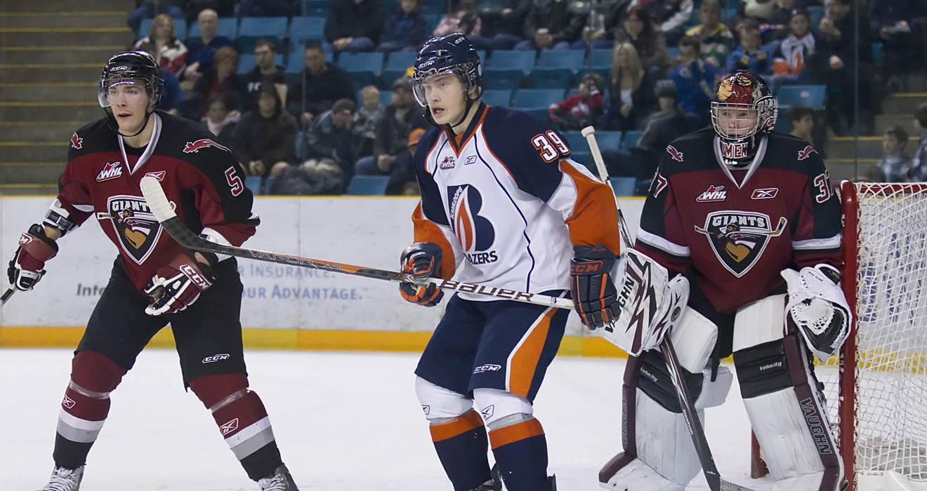 ANOTHER GIANT VICTORY 6-1 OVER VANCOUVER - Kamloops Blazers