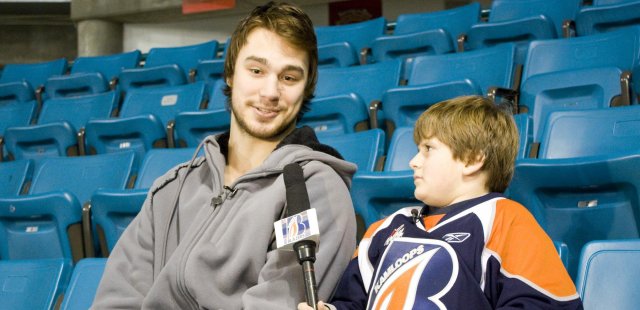 Reed and #24 Josh Caron - Kamloops Blazers