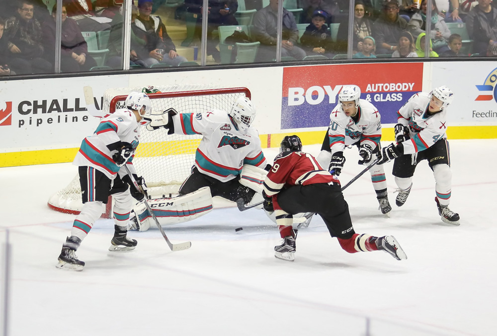 Rockets Fall 7-4 in Red Deer - Kelowna Rockets