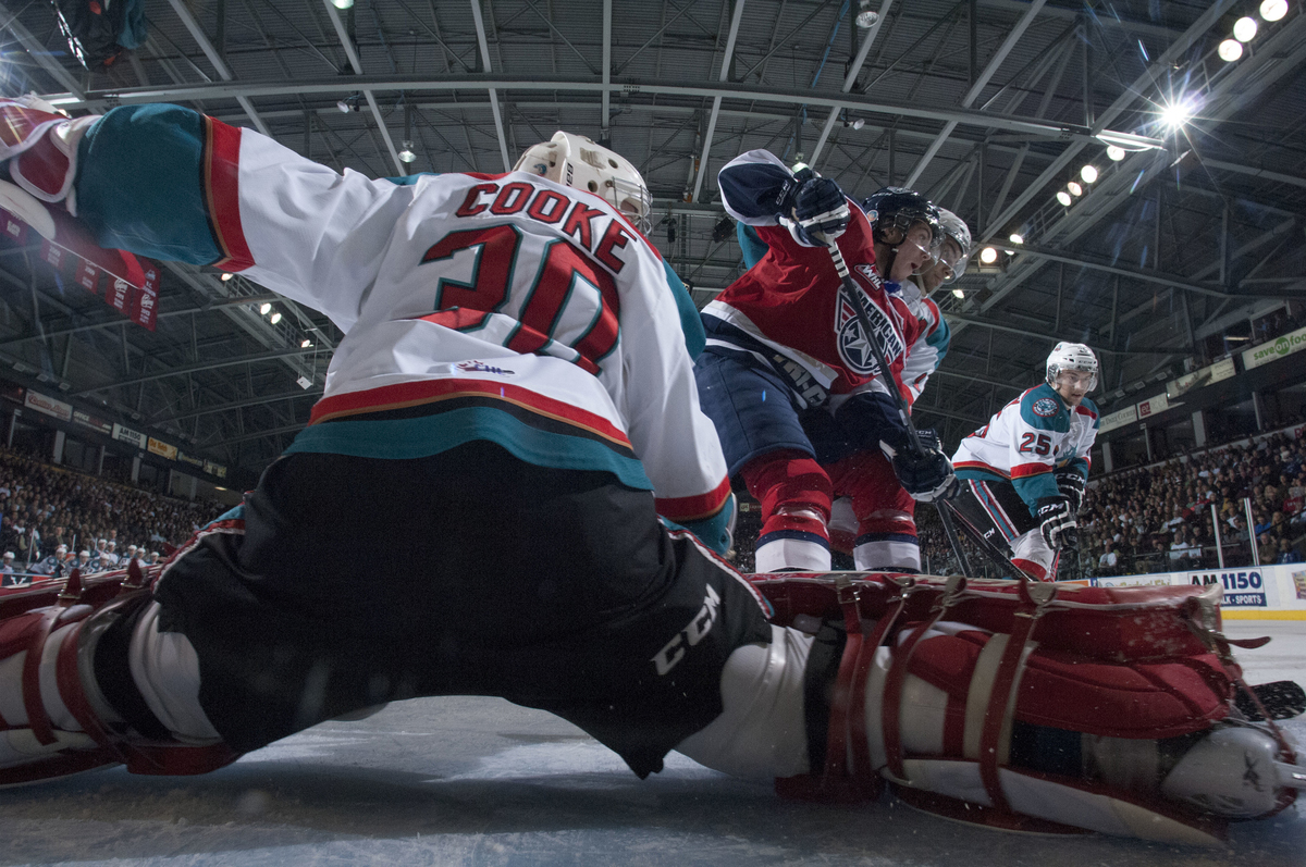 Cooke Named WHL Goalie of the Month - Kelowna Rockets