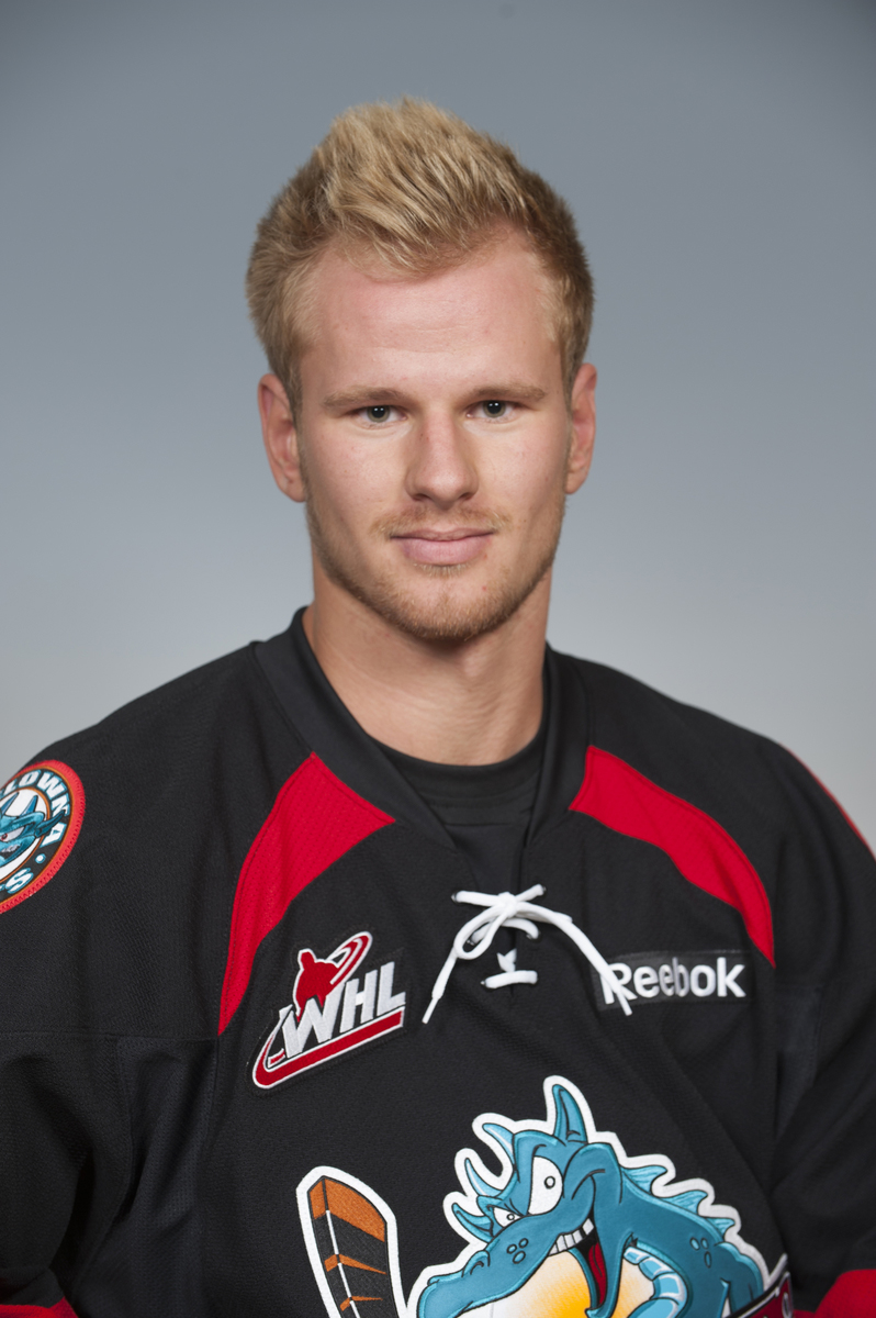 Veteran D-man Chapman Place Out for Season - Kelowna Rockets