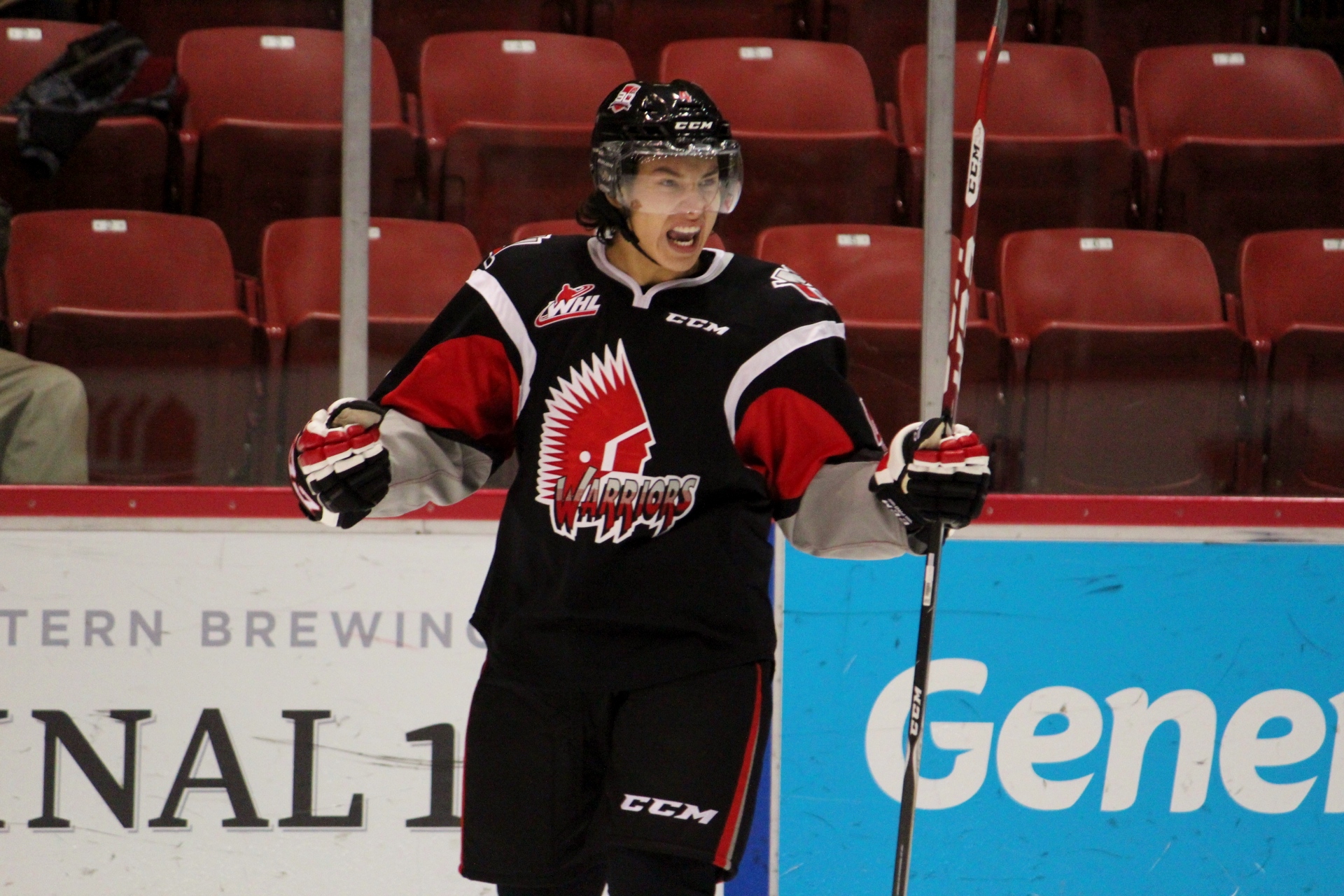 Perillat Honoured Over Weekend - Moose Jaw Warriors