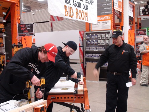 Cougars Celebrate Contractor Appreciation Day. - Prince George Cougars