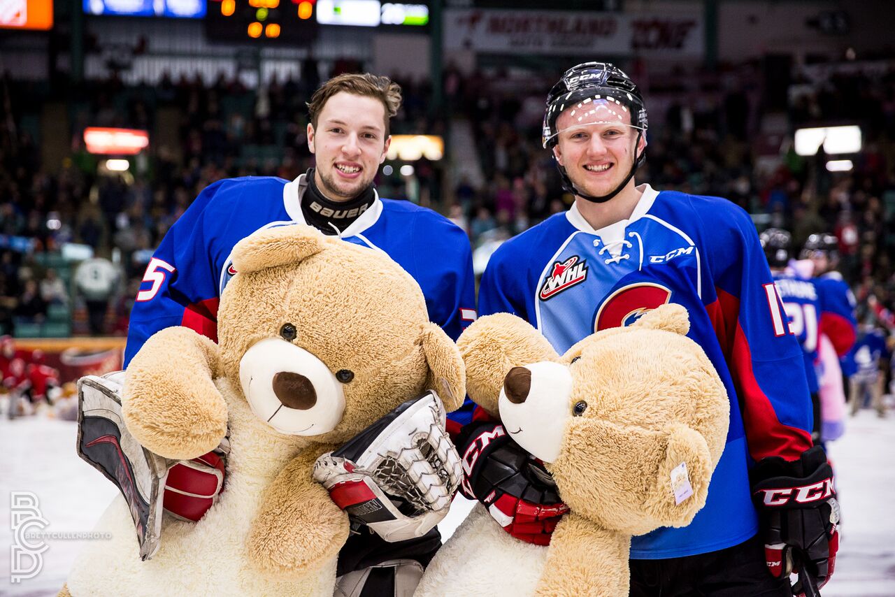 PHOTOS: DEC 10 TEDDY BEAR TOSS - Prince George Cougars