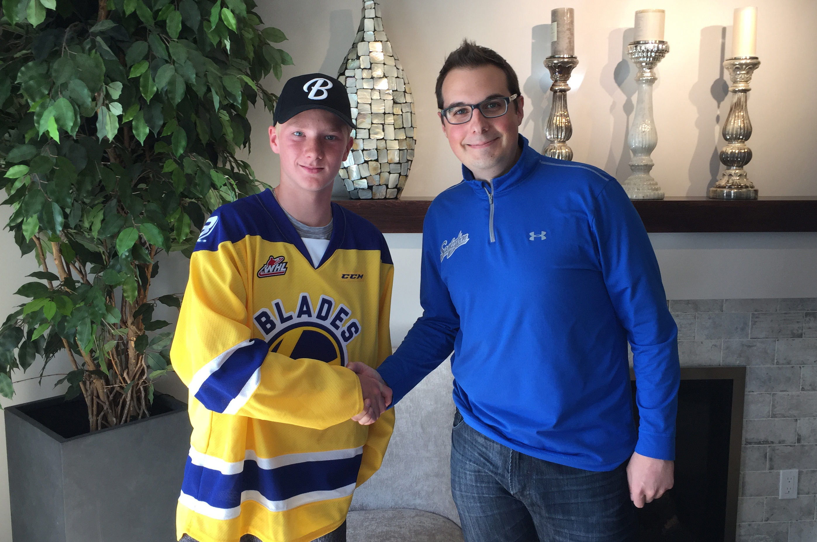 Blades announce signing of Charlie Wright - Saskatoon Blades