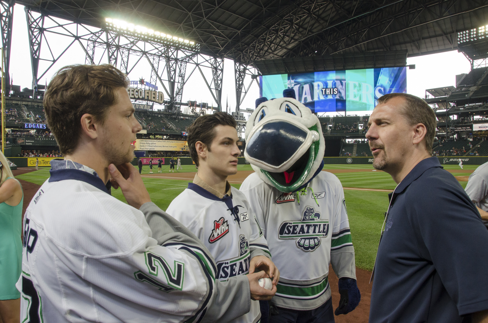 Thunderbirds First Pitch - Seattle Thunderbirds