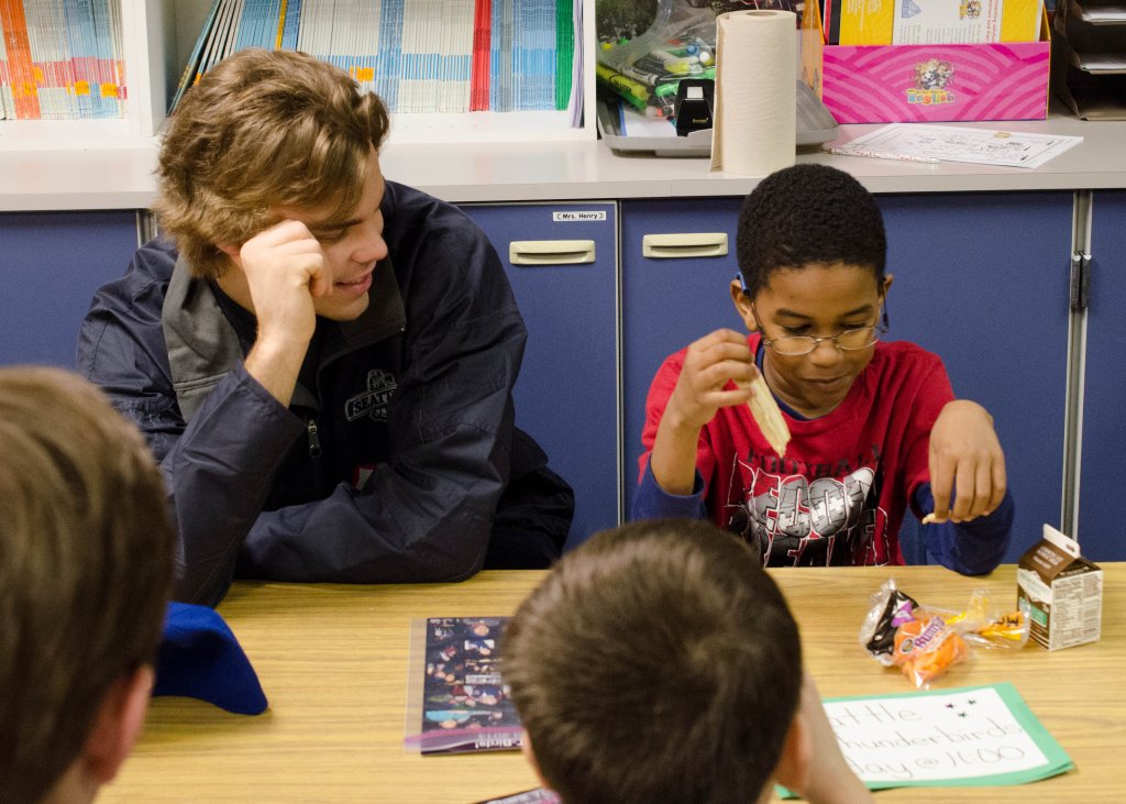 Neely O'Brien Visit - Seattle Thunderbirds