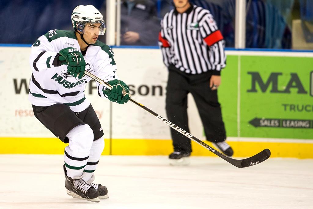 HUSKIES' BORTIS WHL GRAD OF THE MONTH - Swift Current Broncos