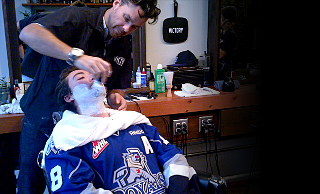 ROYALS PARTNER WITH VICTORY BARBER & BRAND FOR MOVEMBER - Victoria Royals