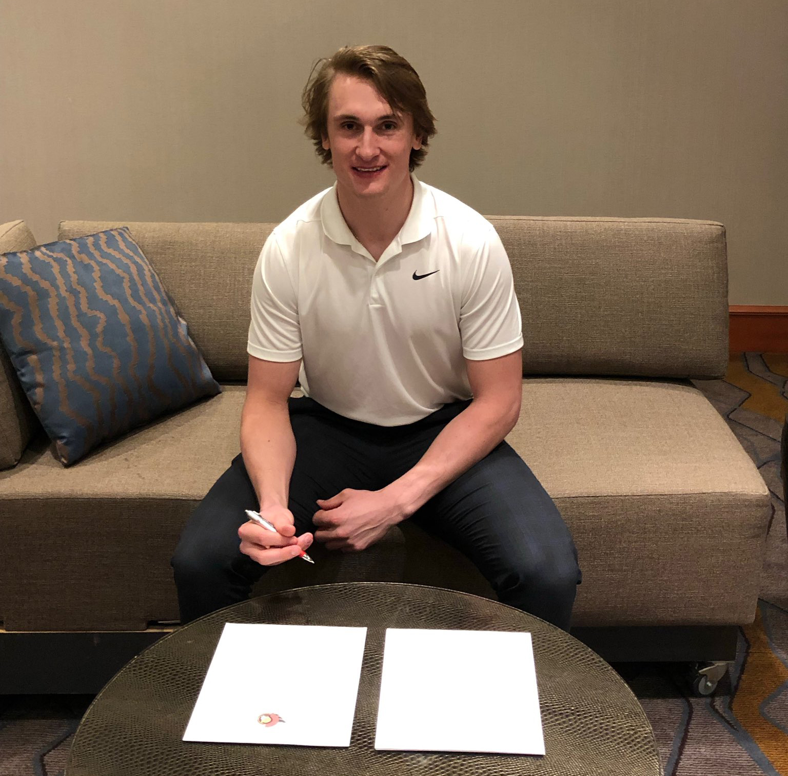 FORMER WHEAT KING COLE REINHARDT SIGNS ENTRY-LEVEL CONTRACT WITH OTTAWA ...