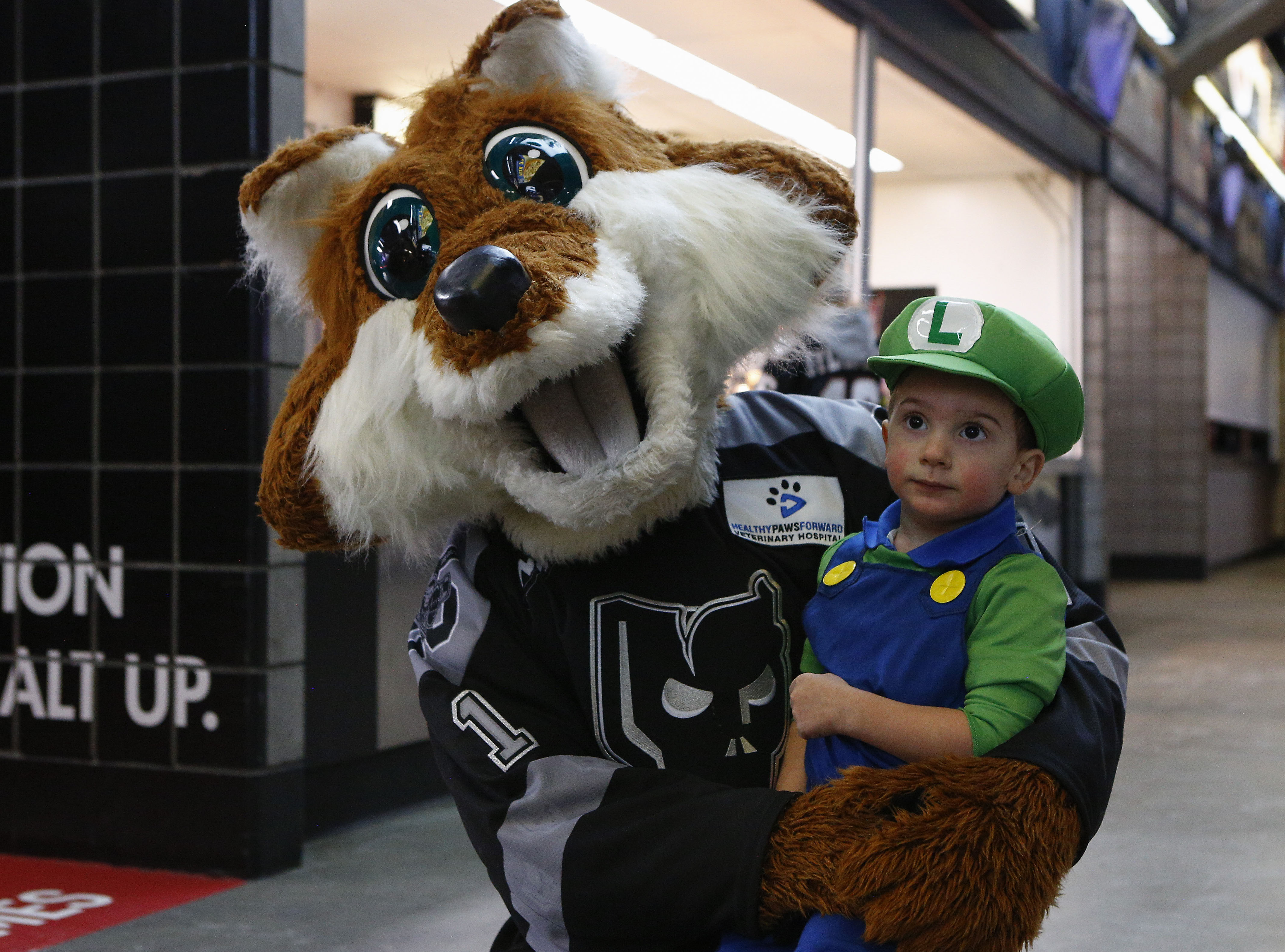 Hitmen Announce Farley’s Family Feast - Calgary Hitmen