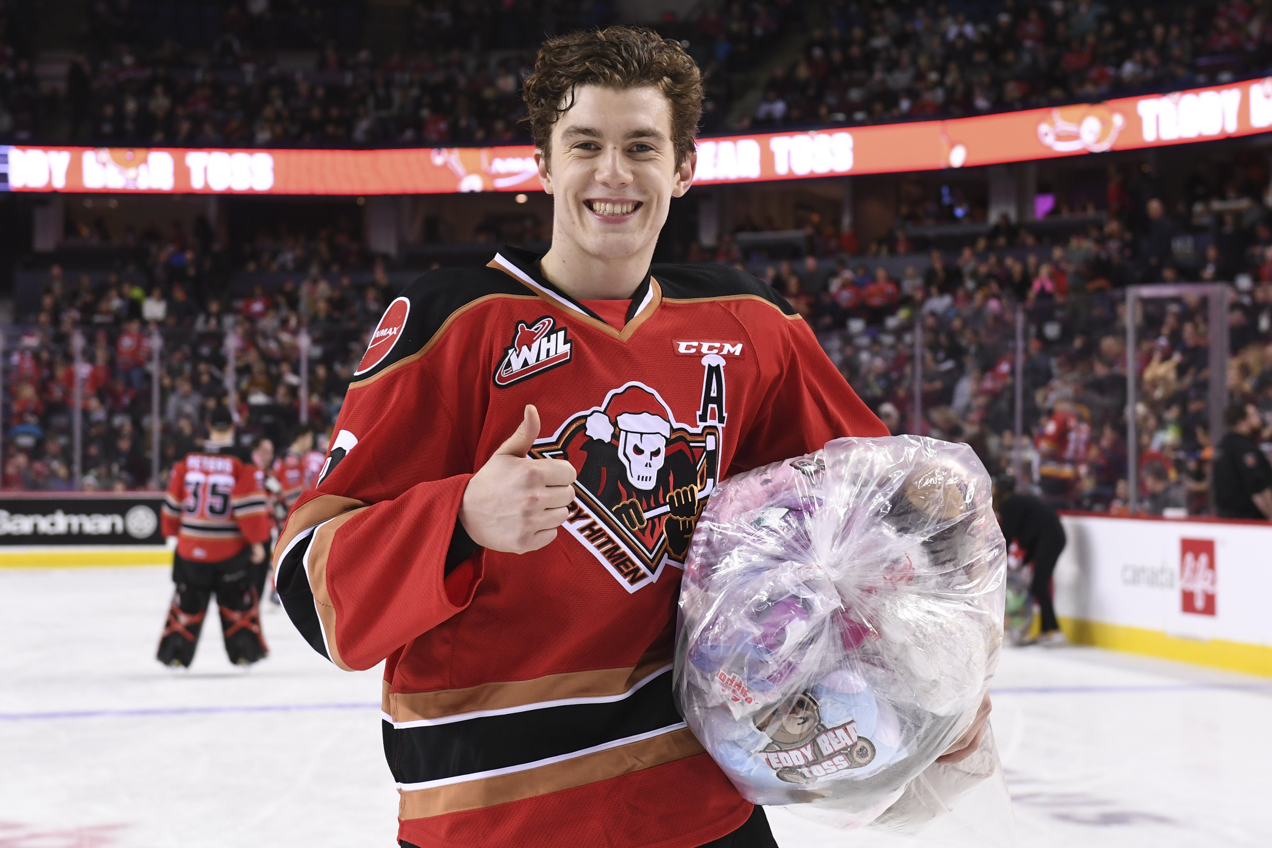 HTV: ENMAX Teddy Bear Toss BTS - Calgary Hitmen
