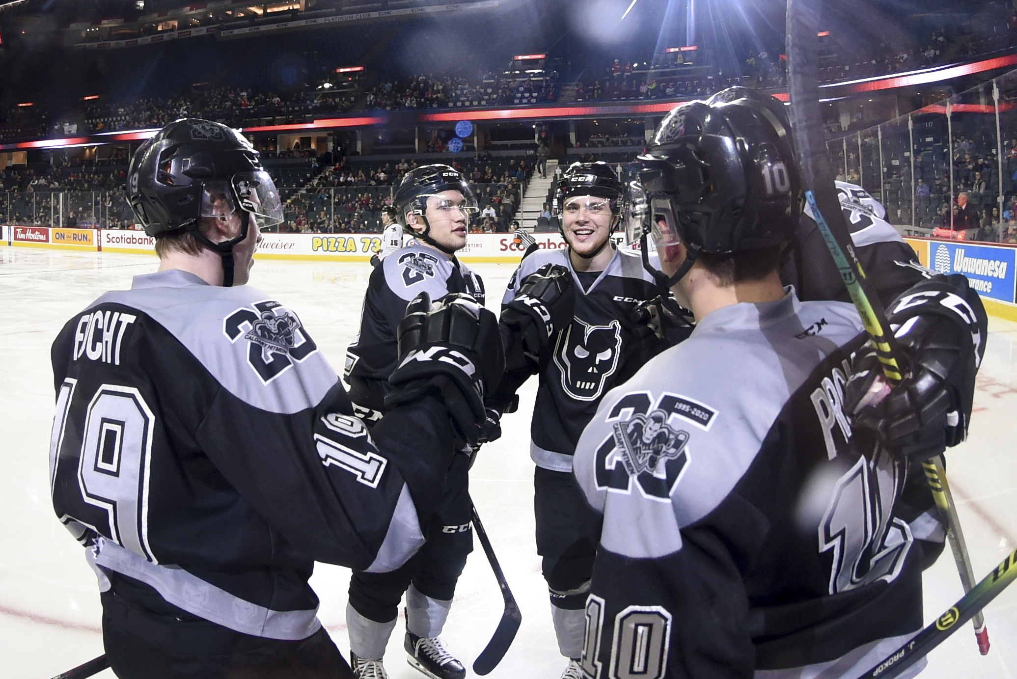 Hitmen Dominate To Complete Season Series Sweep - Calgary Hitmen