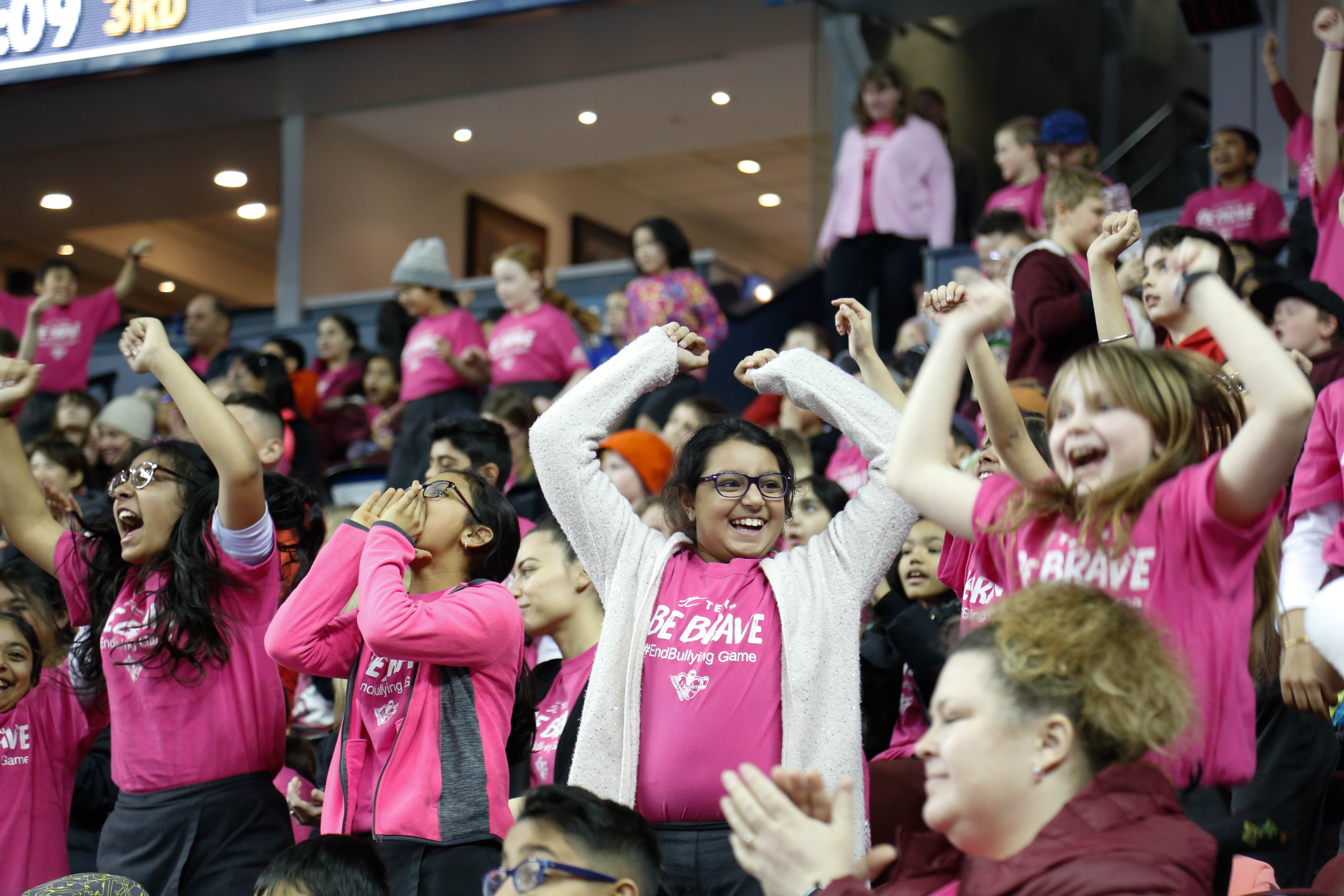 HITME HOST ANNUAL TELUS BE BRAVE #ENDBULLYING GAME - Calgary Hitmen