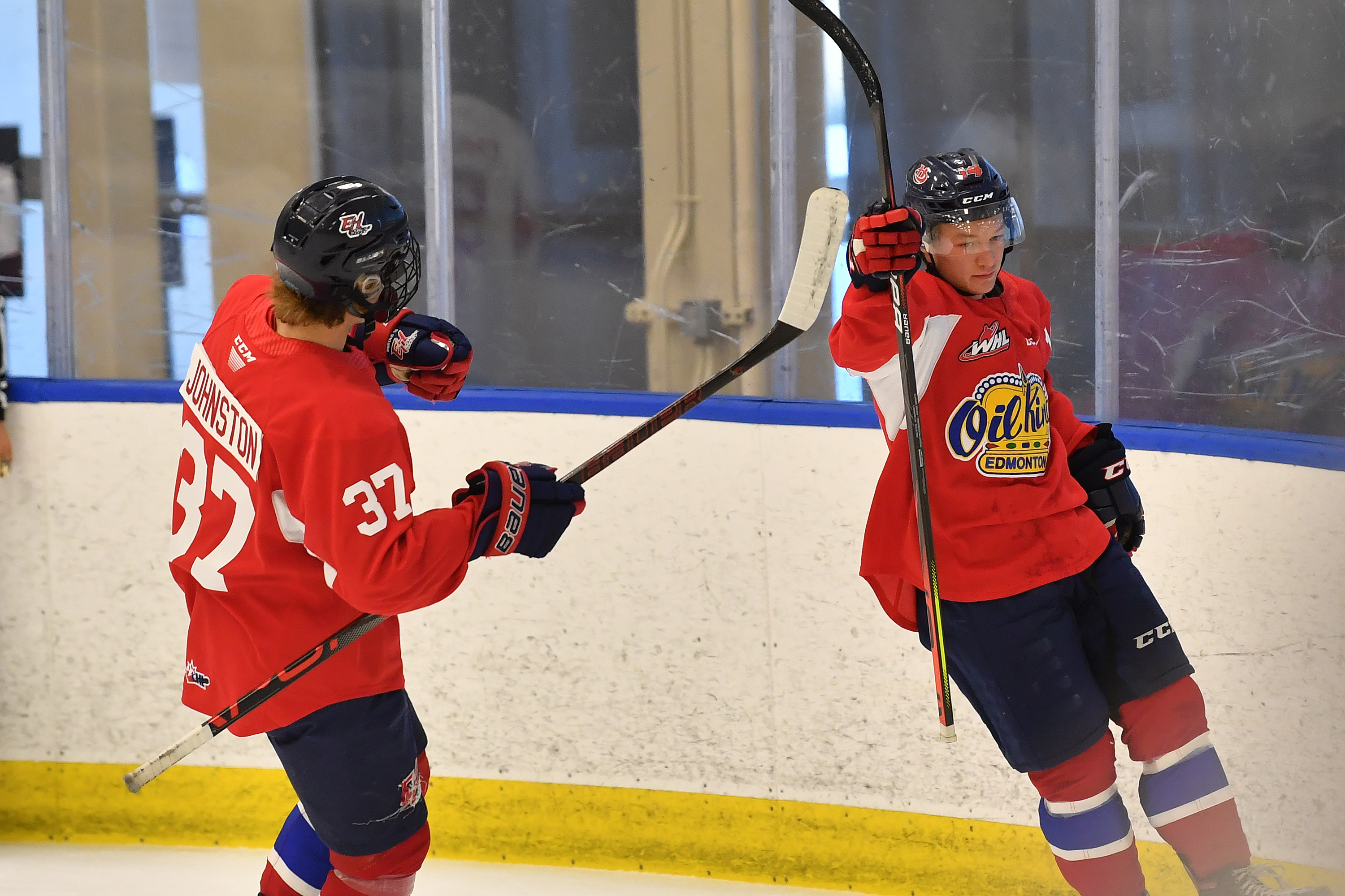 GALLERY: 2021-22 Red vs. White Intrasquad Game - Edmonton Oil Kings