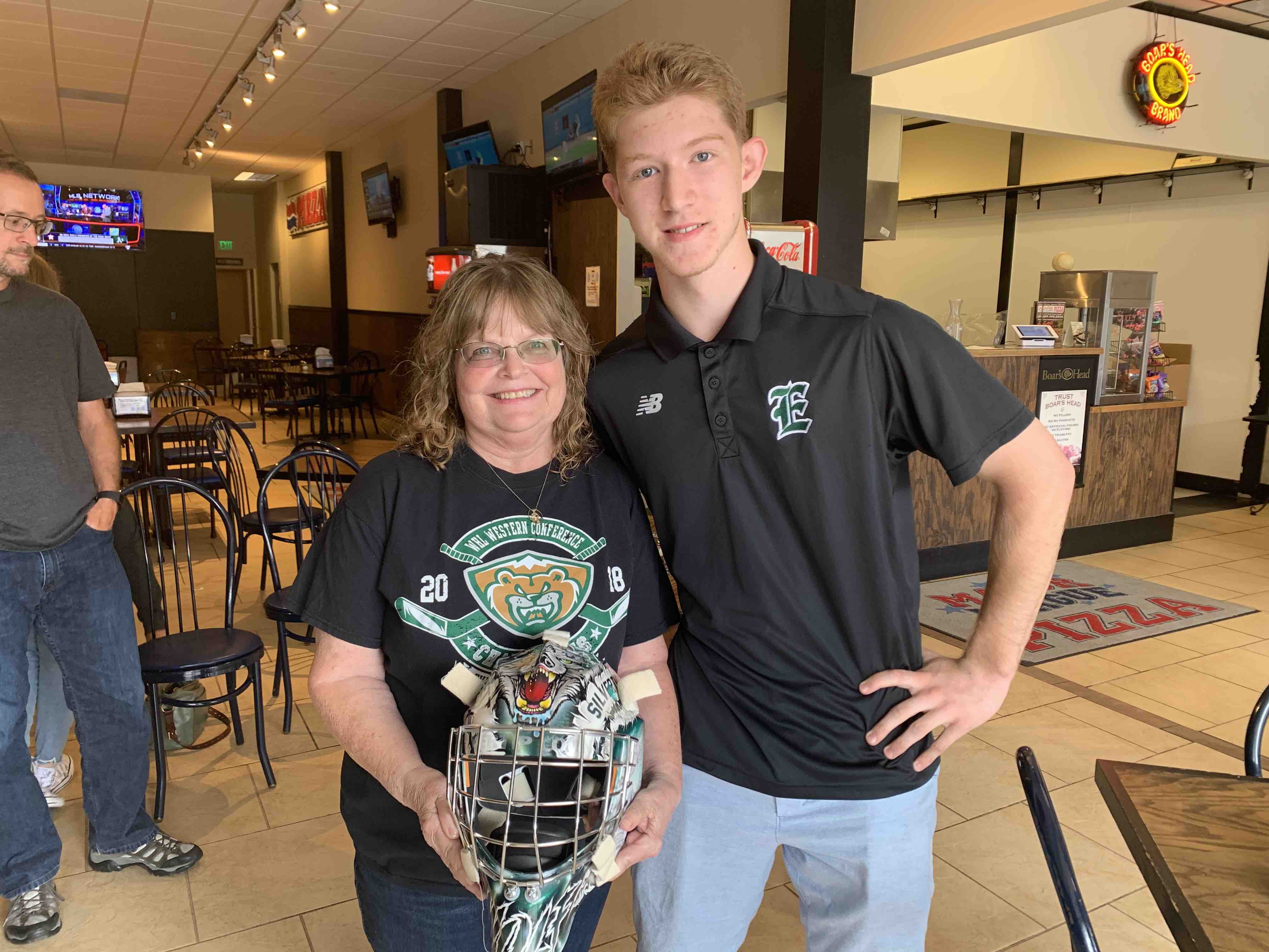 GALLERY // Dustin Wolf's New Tips Mask, Unveiled - Everett Silvertips