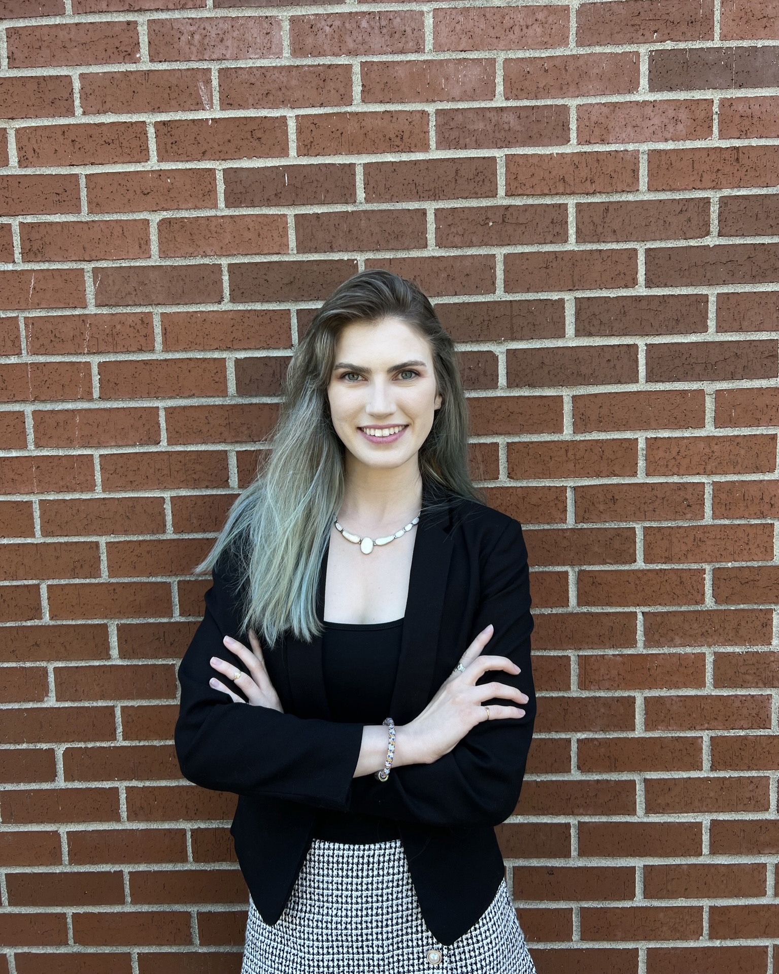 Mackenzie McLeod - Account Executive & Creative Development - Everett ...