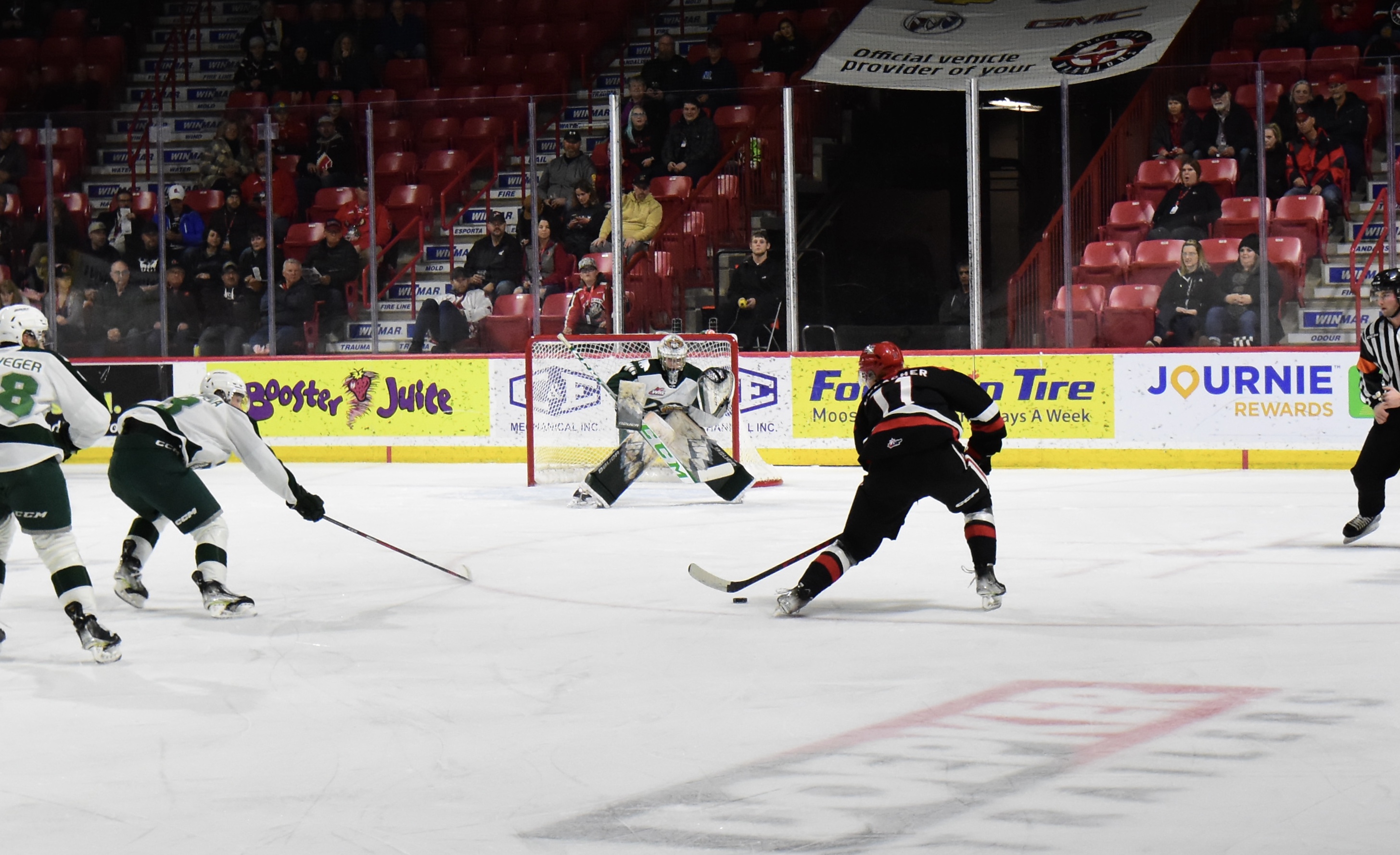 GAME RECAP: Silvertips pepper Warriors with 47 shots, fall 4-1 in Moose ...