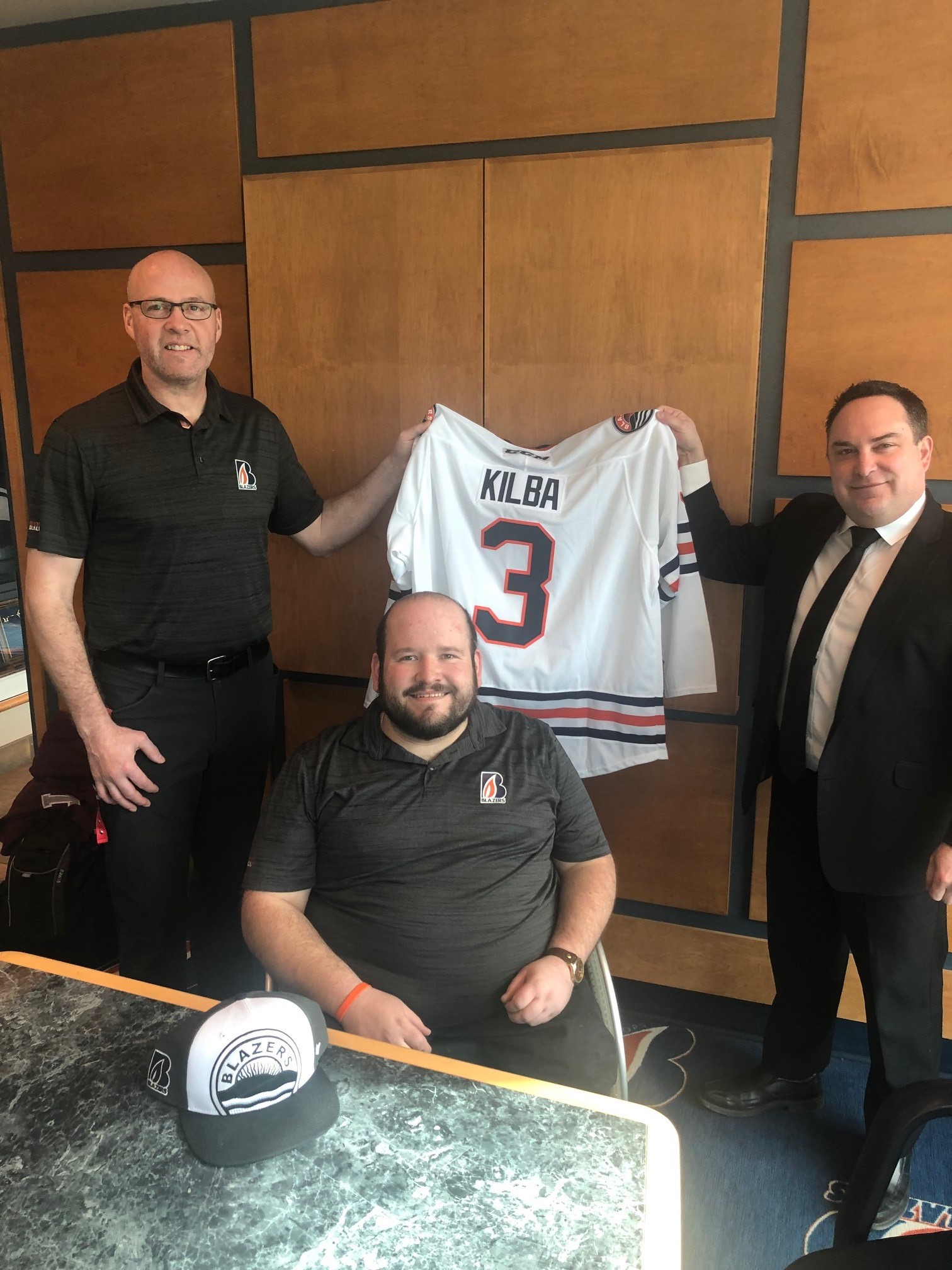 ALEX KILBA SIGNS ONE DAY CONTRACT WITH BLAZERS - Kamloops Blazers