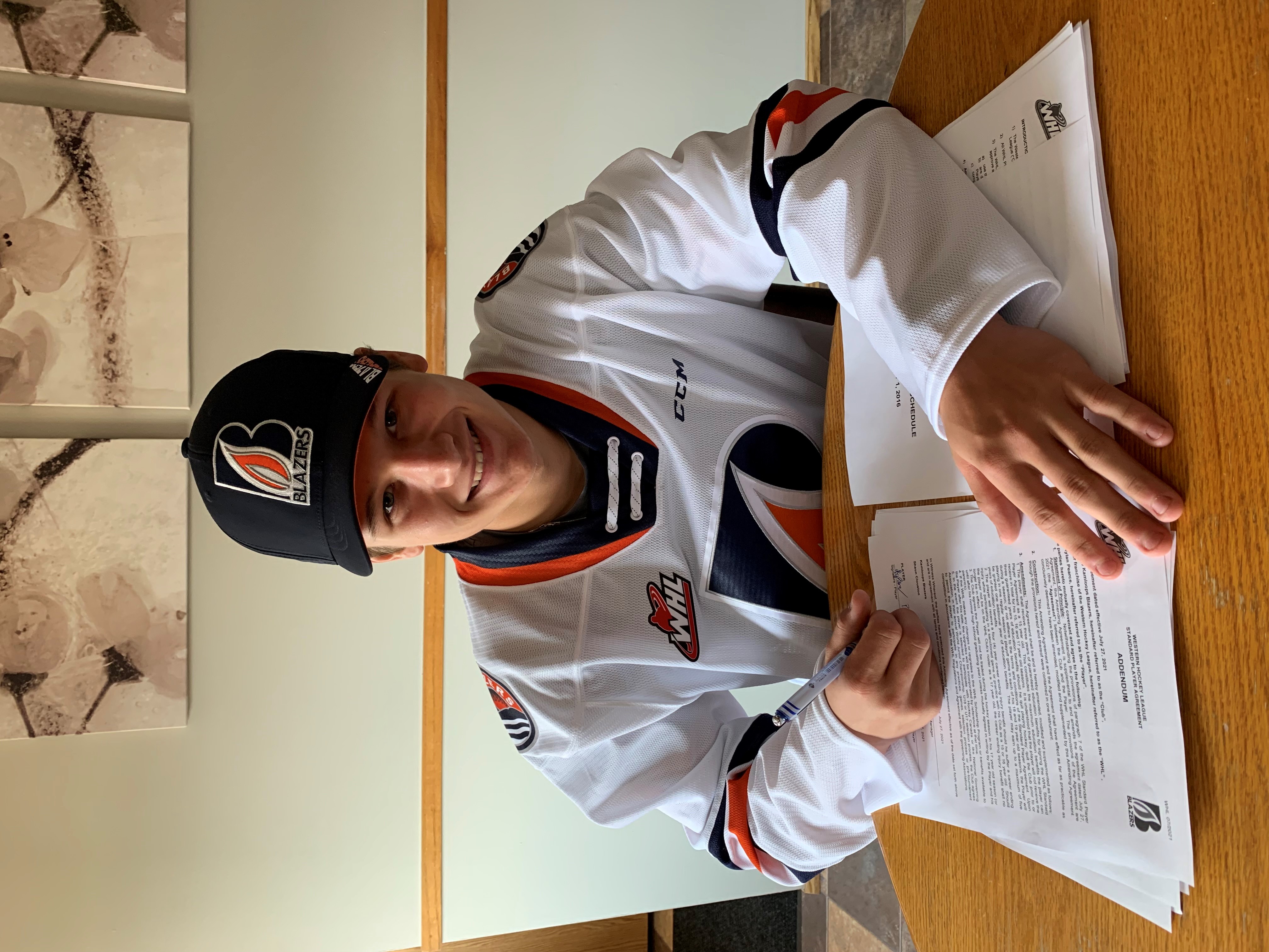 BLAZERS SIGN DEFENSEMAN RYLAN PEARCE - Kamloops Blazers