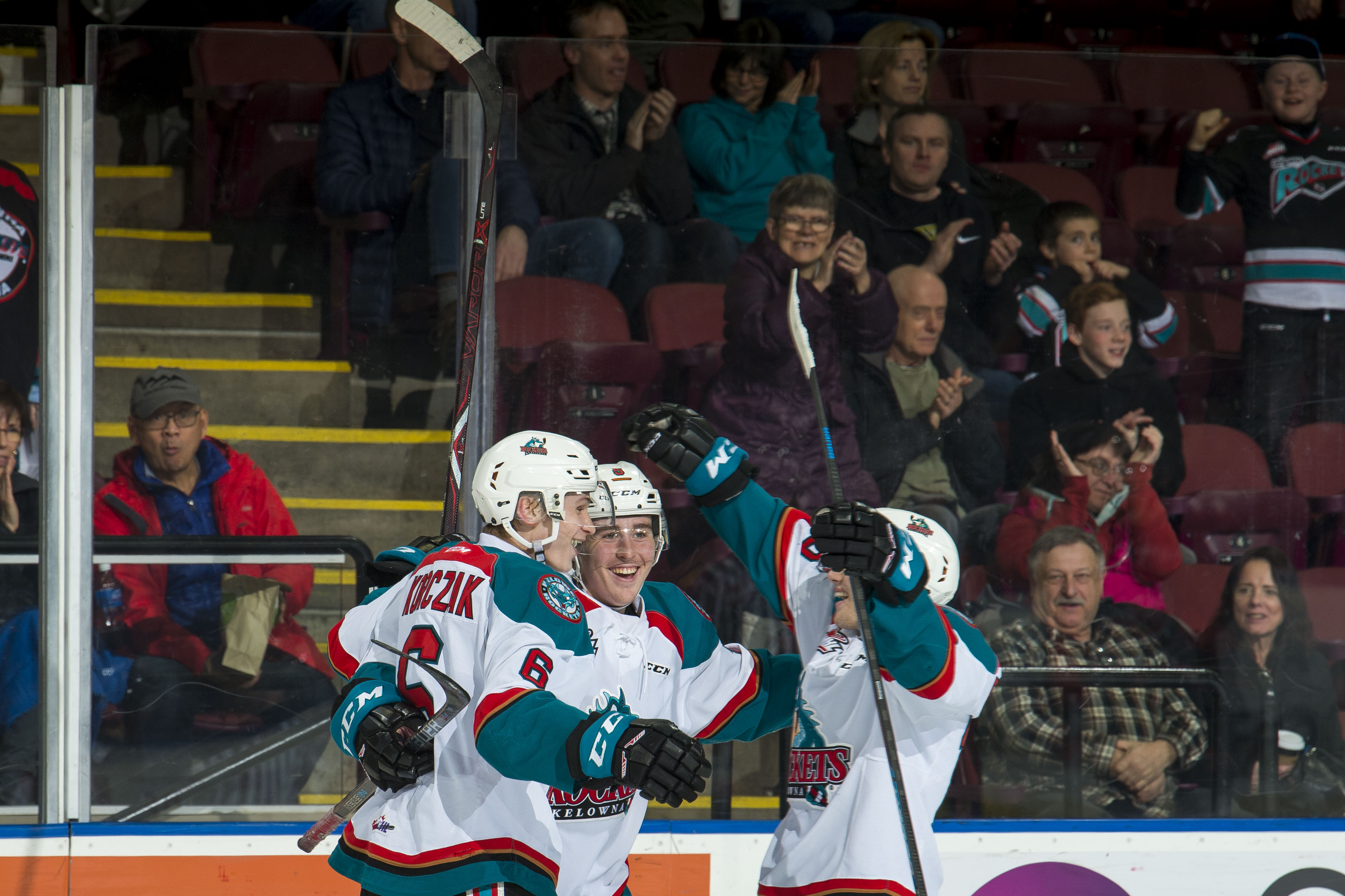 Rockets comeback to defeat the Cougars - Kelowna Rockets