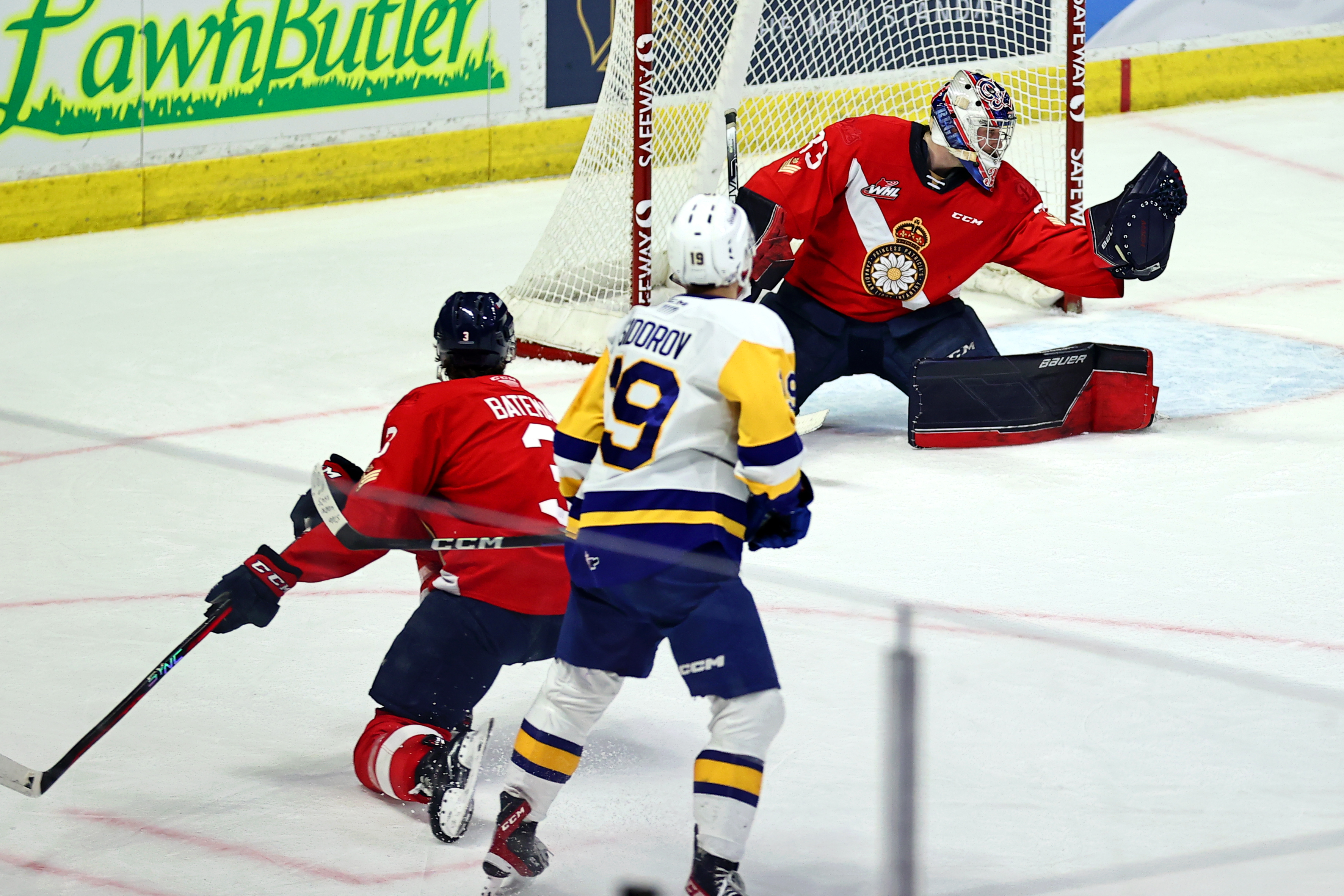 PHOTO GALLERY March 5 vs. SAS (Keith Hershmiller Photography) - Regina Pats