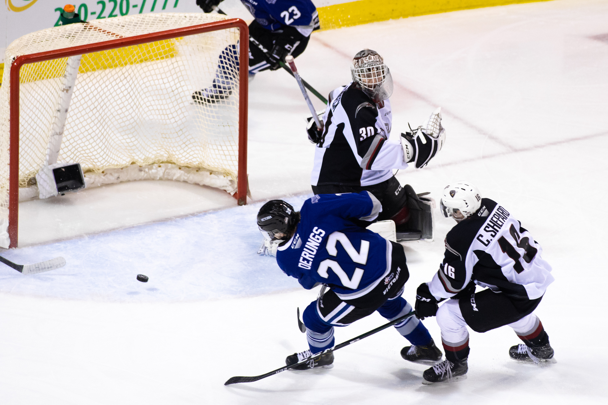 Game Galleries - Victoria vs Vancouver - Dec 4/19 - Victoria Royals