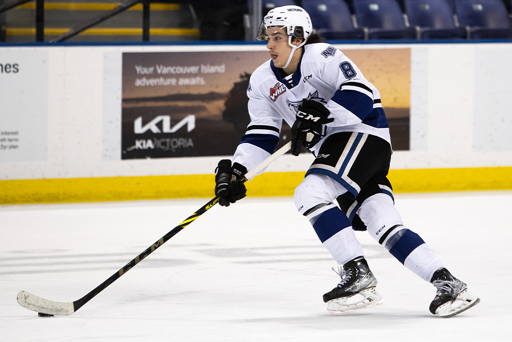 Giants blank Royals 4-0 behind Vikman’s third career shutout - Victoria ...